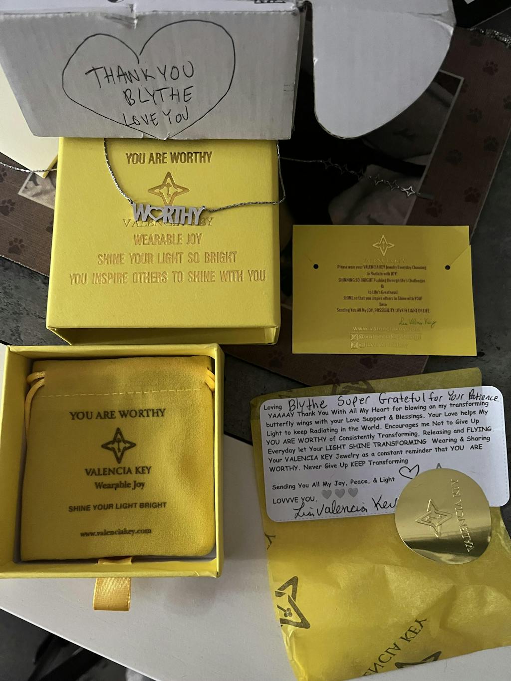 VALENCIA KEY Worthy Necklace Silver Tone