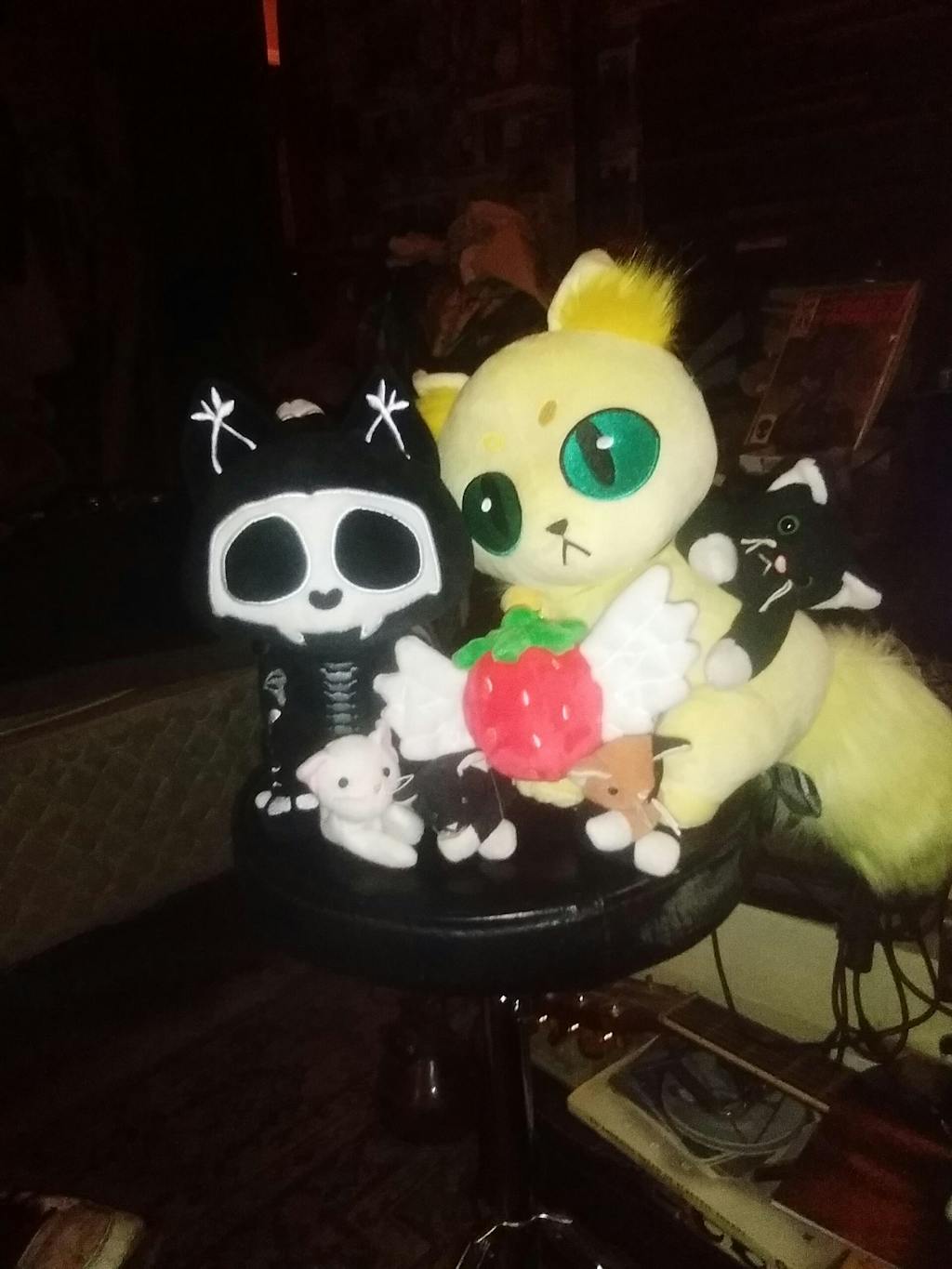 Goth Clothing at VampireFreaks. Emo and Punk Rock Fashion.