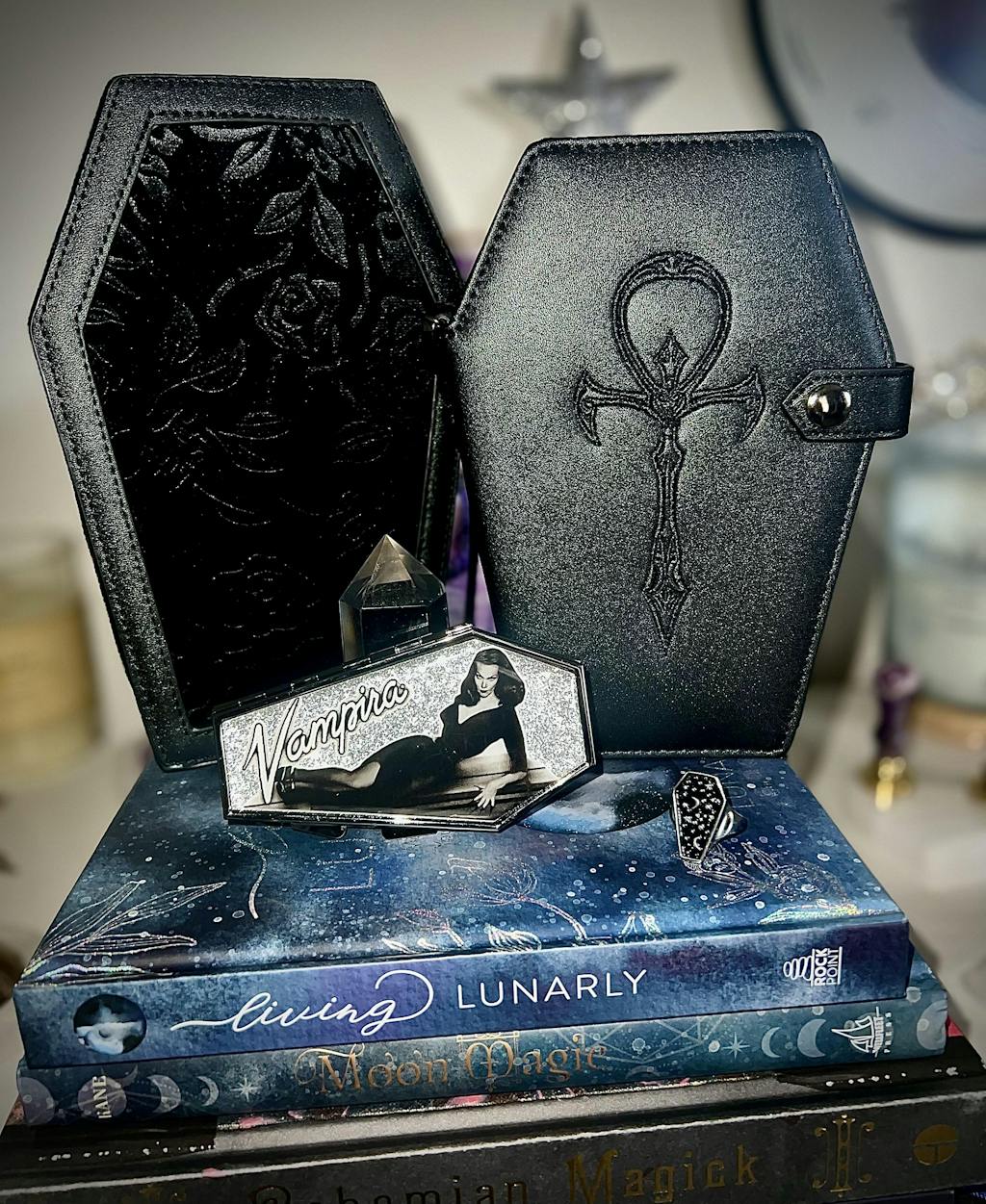 Goth Clothing at VampireFreaks. Emo and Punk Rock Fashion.