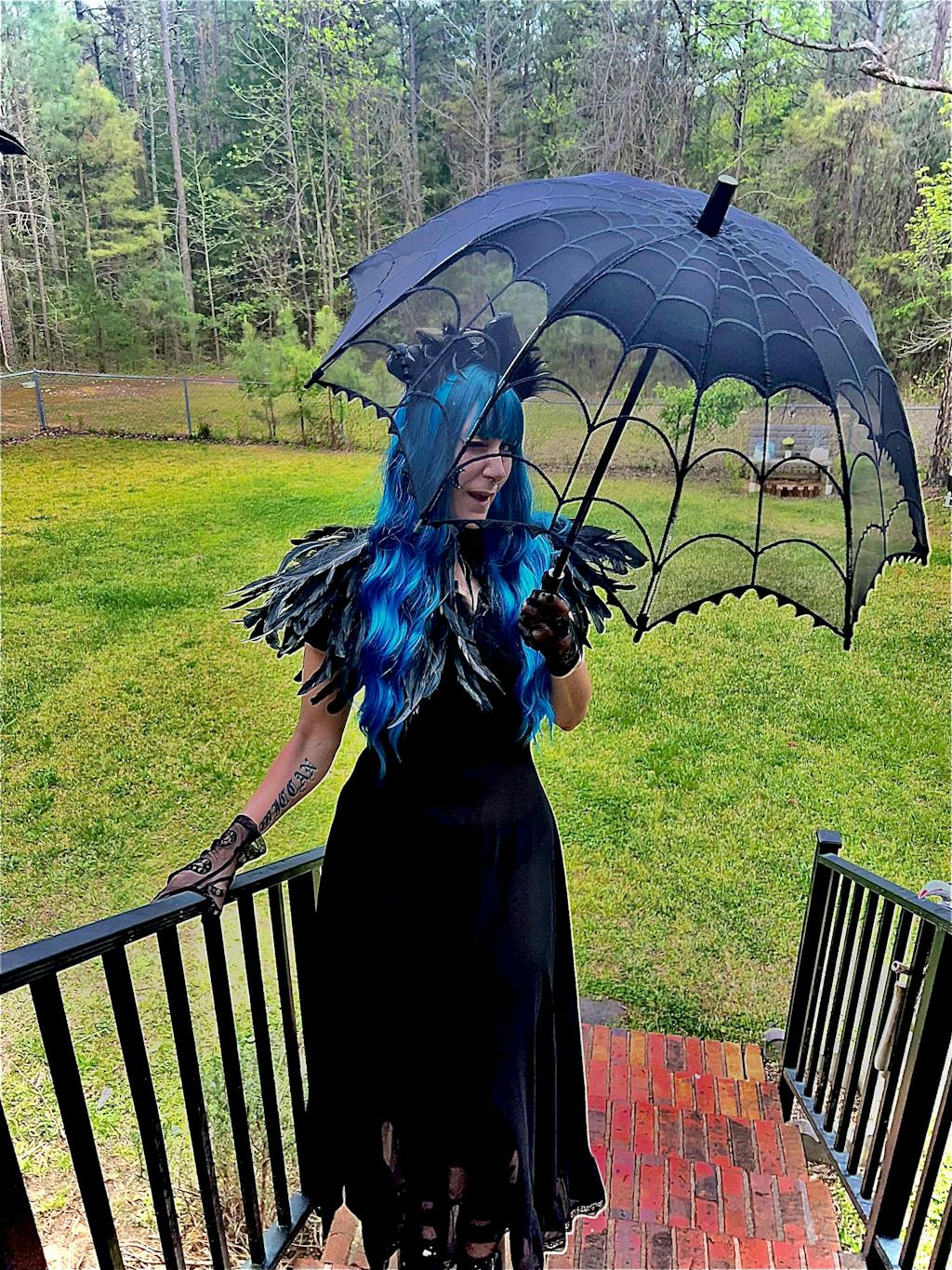 Spiderweb Lace Parasol – VampireFreaks