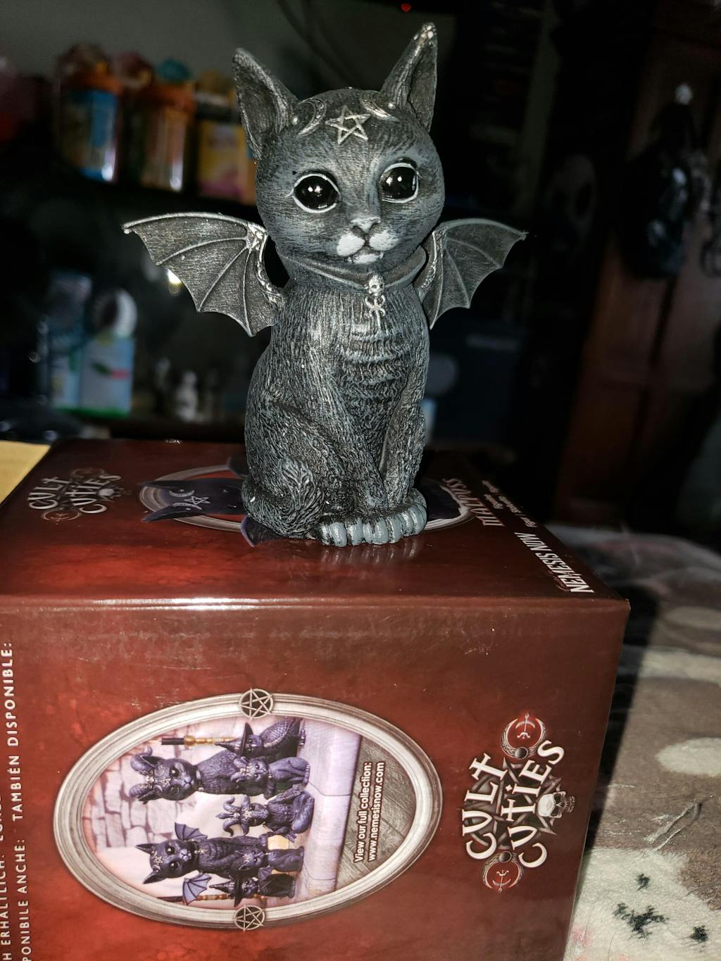 Malpuss Winged Occult Cat Figurine – VampireFreaks