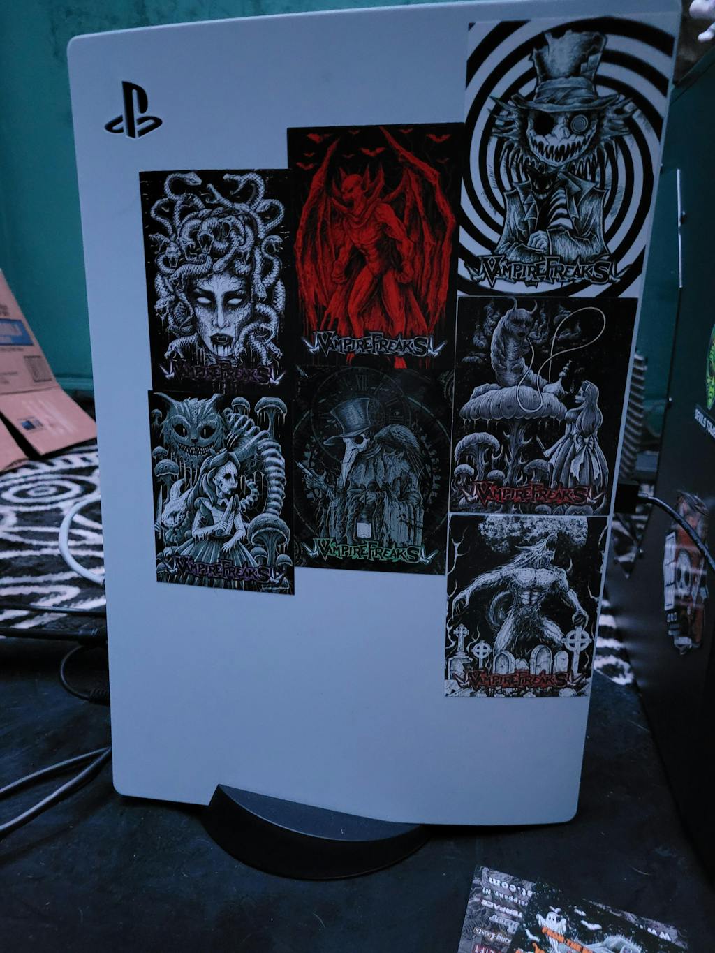 VF Sticker Pack – VampireFreaks