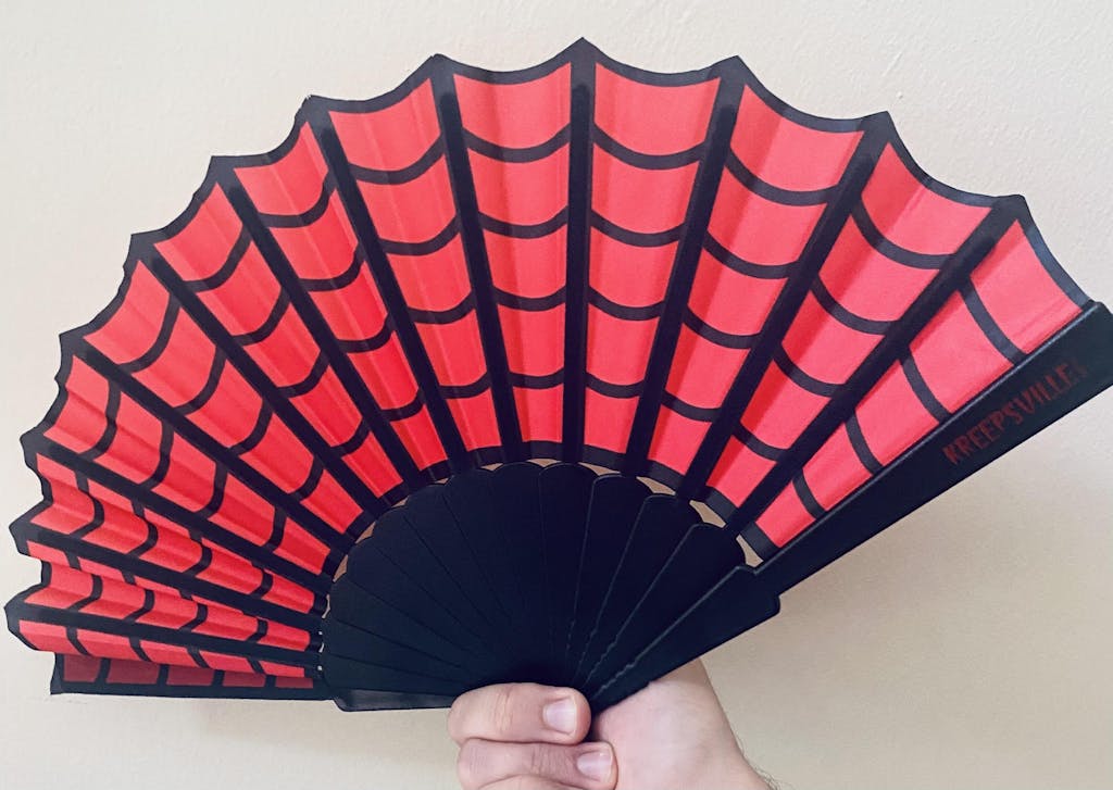 Spiderweb Scallop Fan [Red] – VampireFreaks