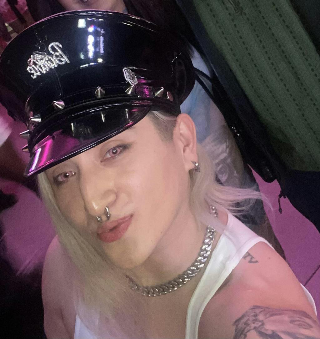 Spiked Captain Hat [BLACK CROSS] – VampireFreaks