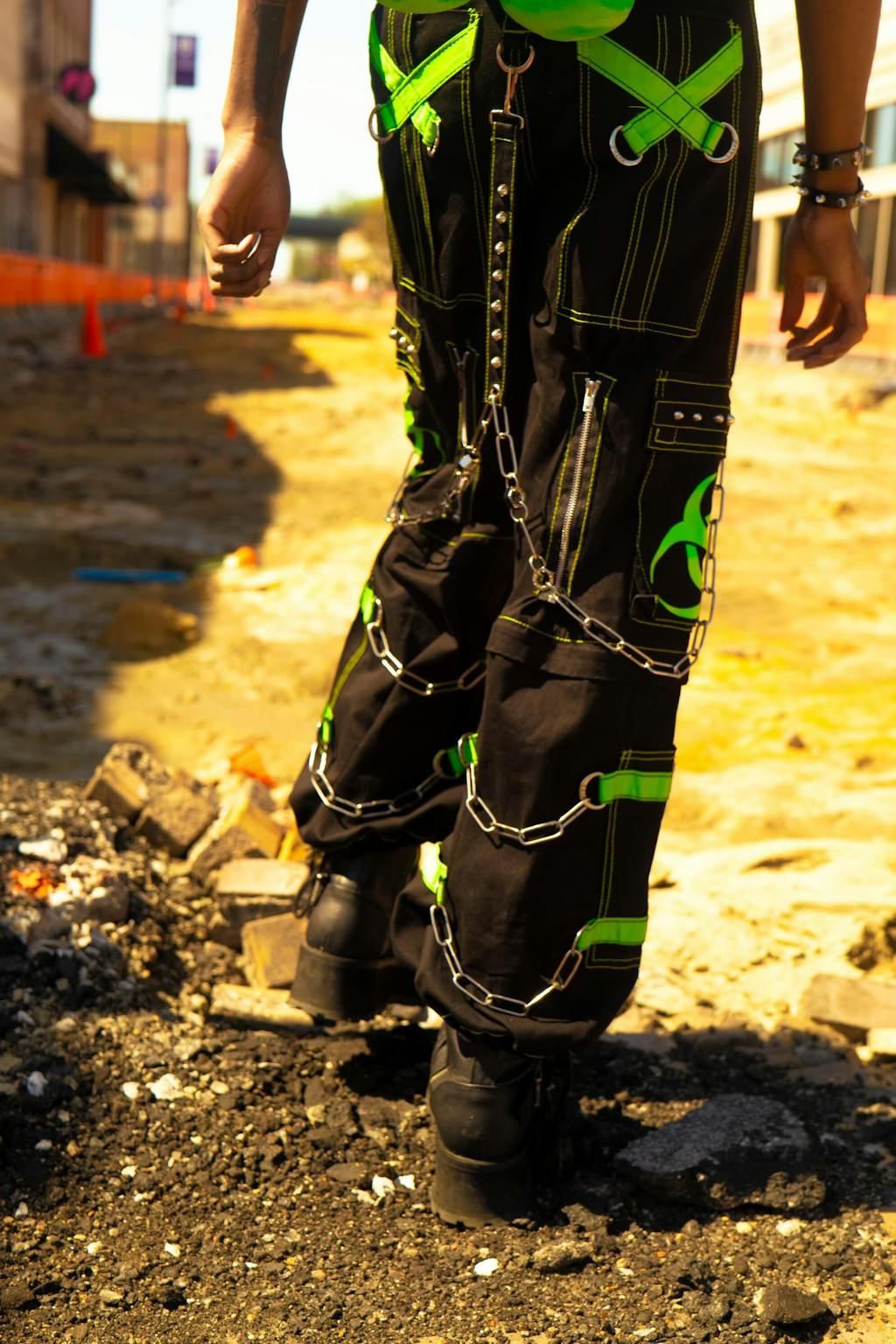 Tripp Biohazard Zip Off Pants [BLACK/LIME] – VampireFreaks