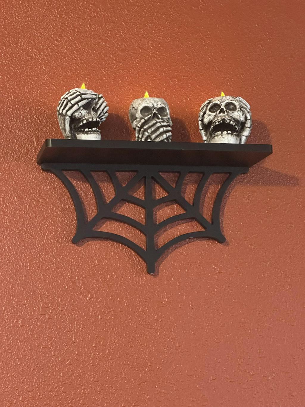 Spiderweb Shelf – VampireFreaks