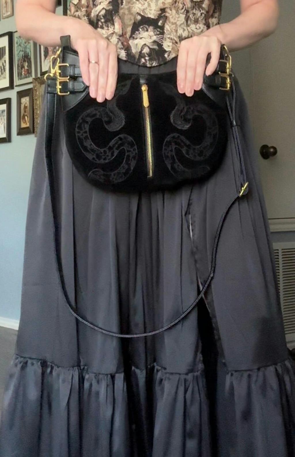 Adder Bag – VampireFreaks