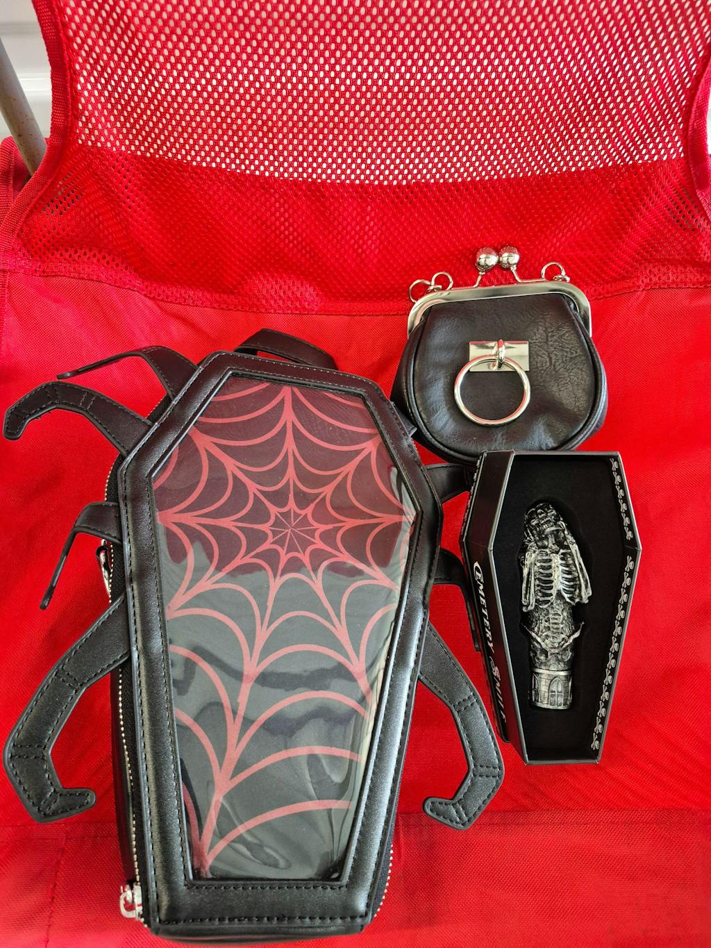 Spider Coffin Ita Bag – VampireFreaks