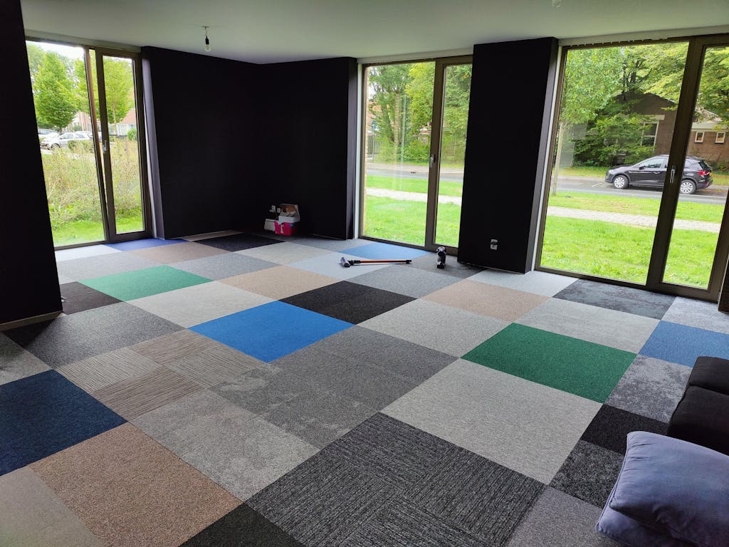 Heugaveld en Heuga tapijttegels | Van Heugten | Van Heugten Tapijttegels