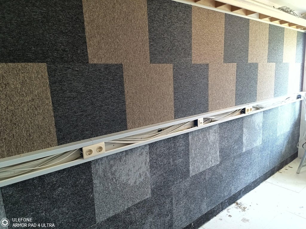 Heugaveld en Heuga tapijttegels | Van Heugten