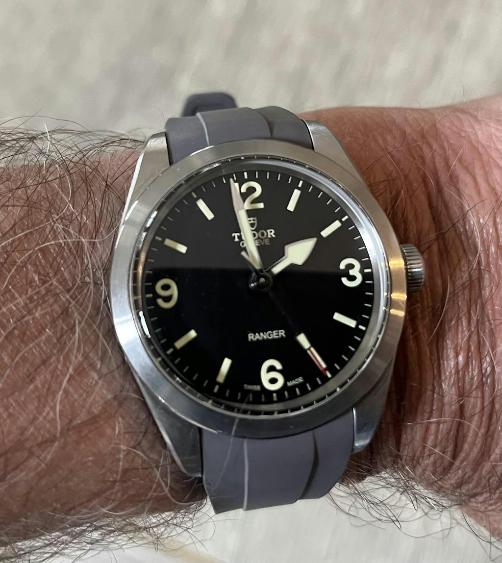 Black Rubber Strap for Tudor Black Bay 58 - Vanguard Straps