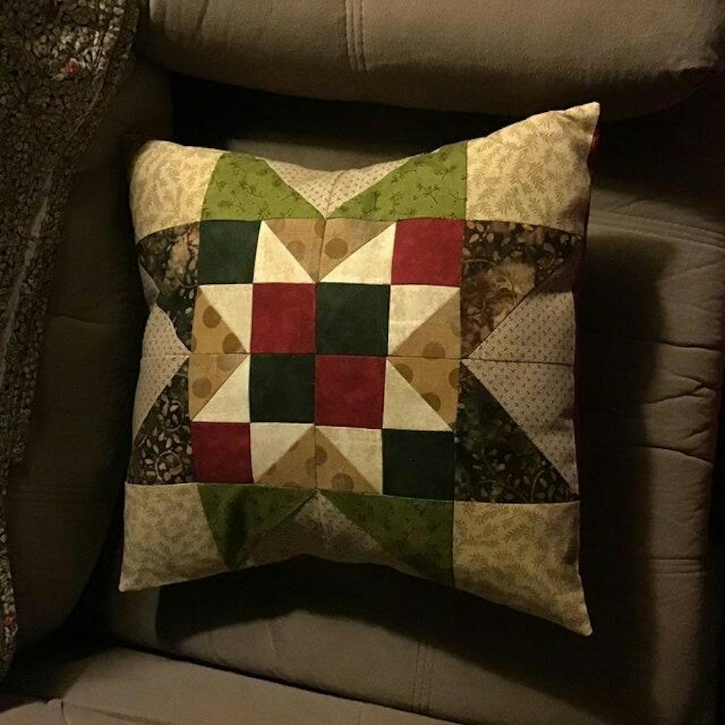 Ocean Waves Quilted Pillow Case NCU0NT2208 – Vantique