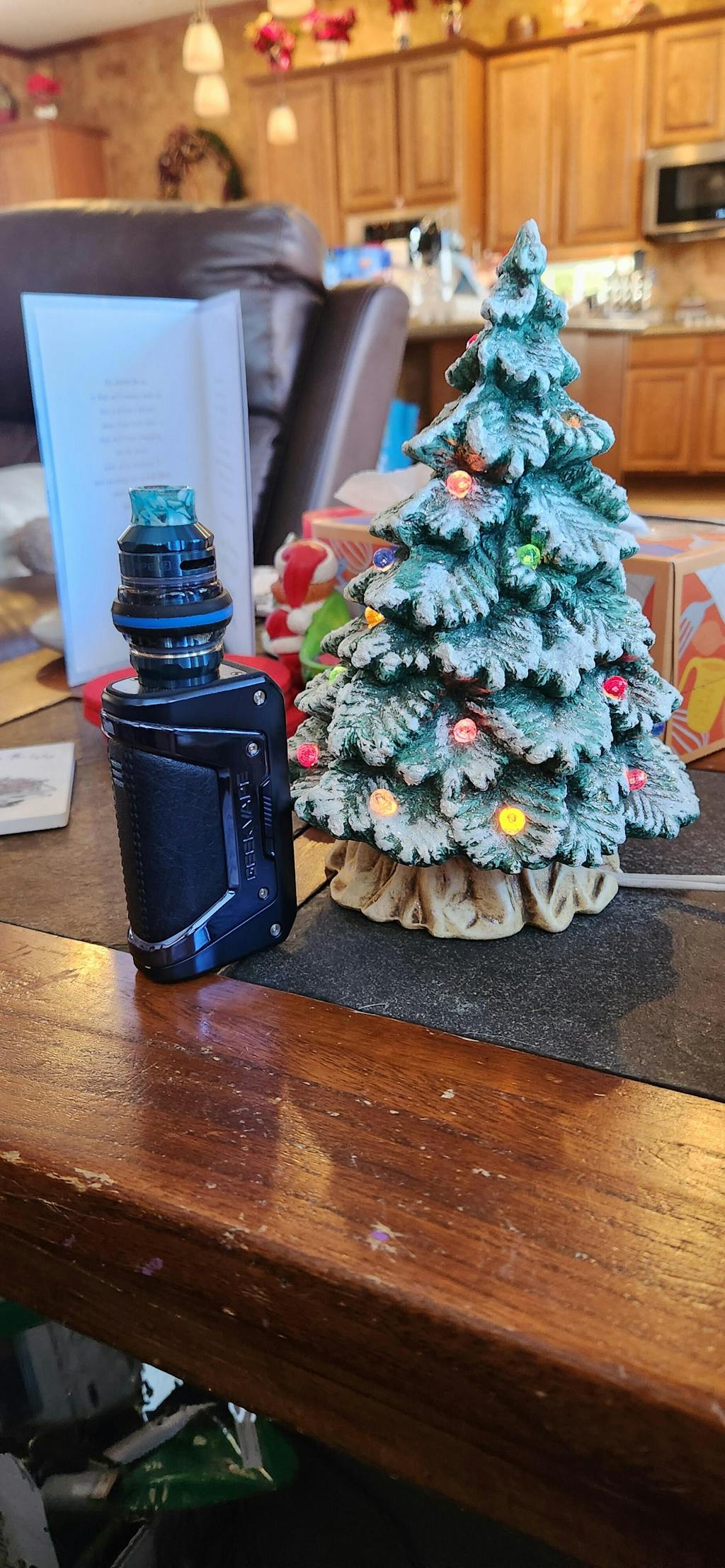 Geek Vape Aegis Legend 2 L200 200W Starter Vape Kit | Online Store Vape ...