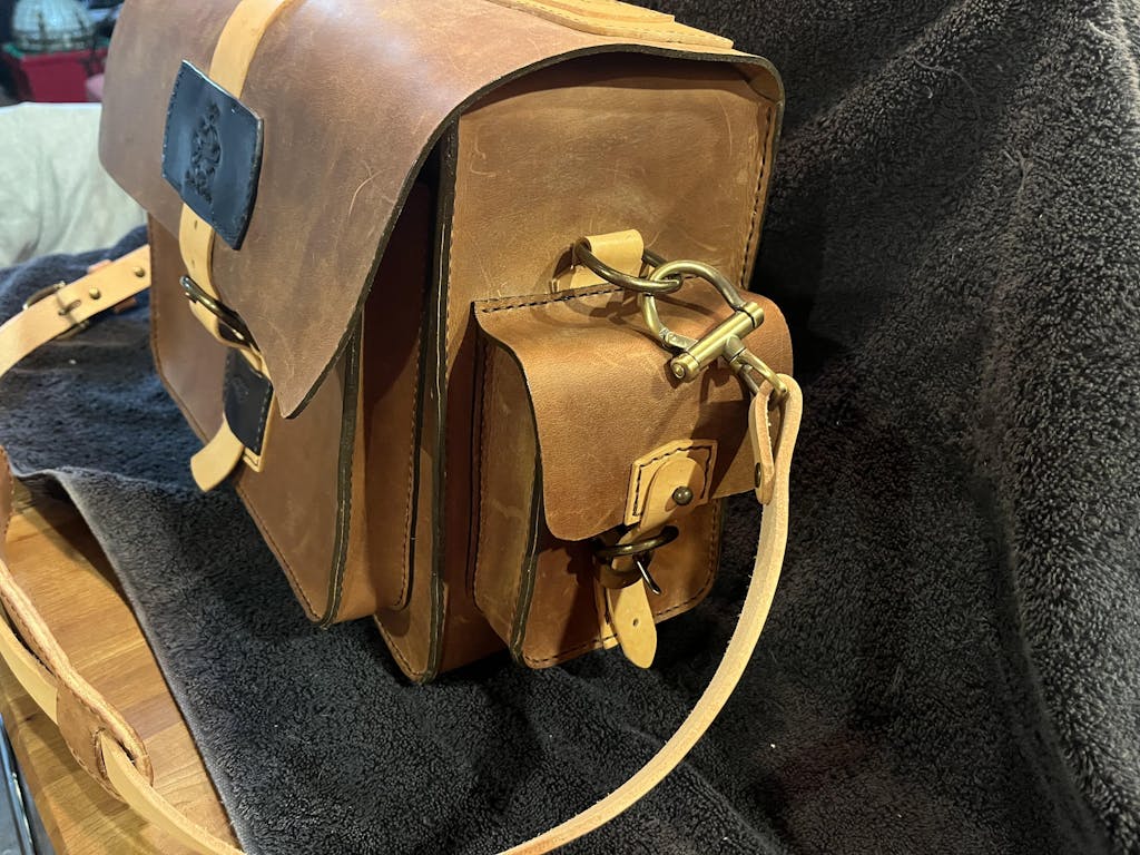 Leather Sling Bag, PDF Pattern and Instructional Video – Vasile and ...