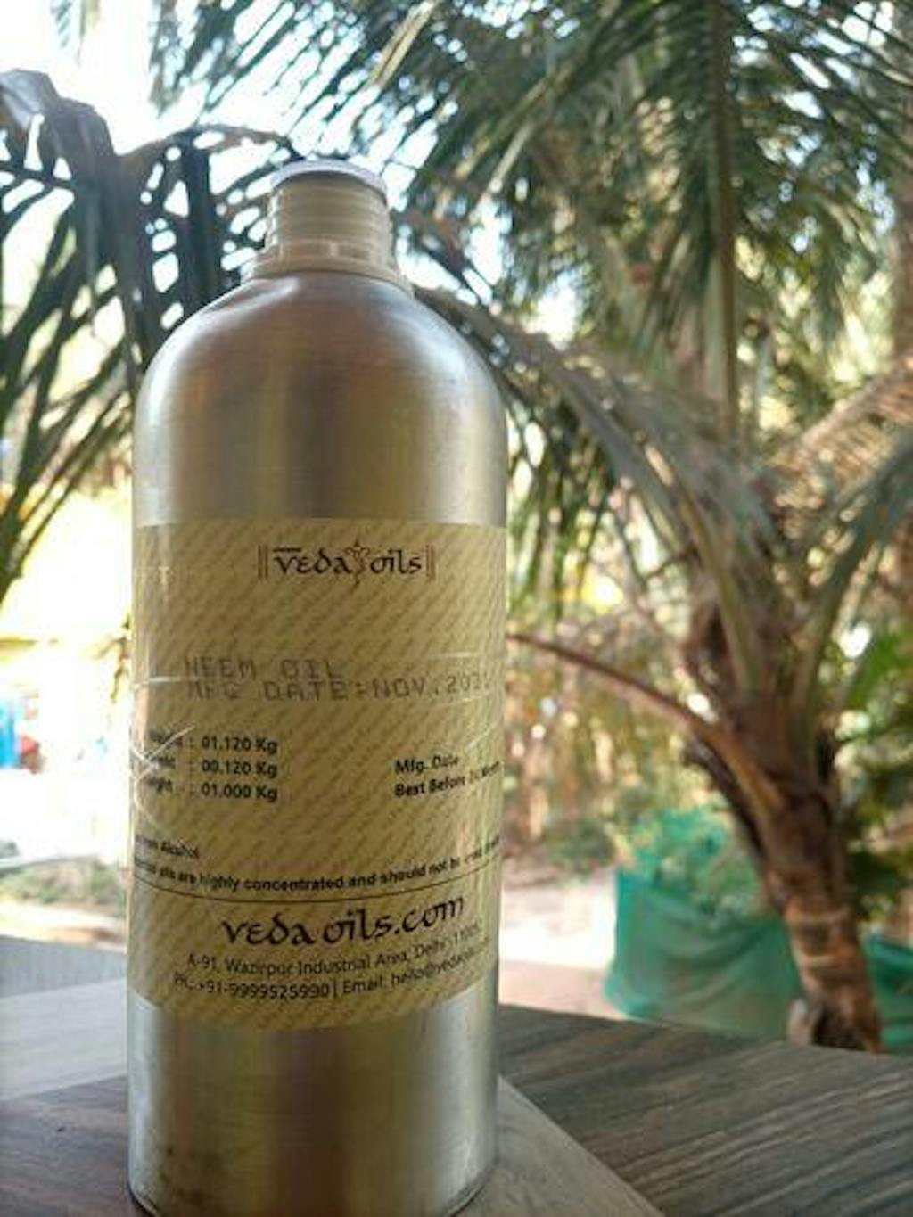 Buy Neem Oil Online at Low Price | Organic Neem Seed Oil Bulk Supplier ...