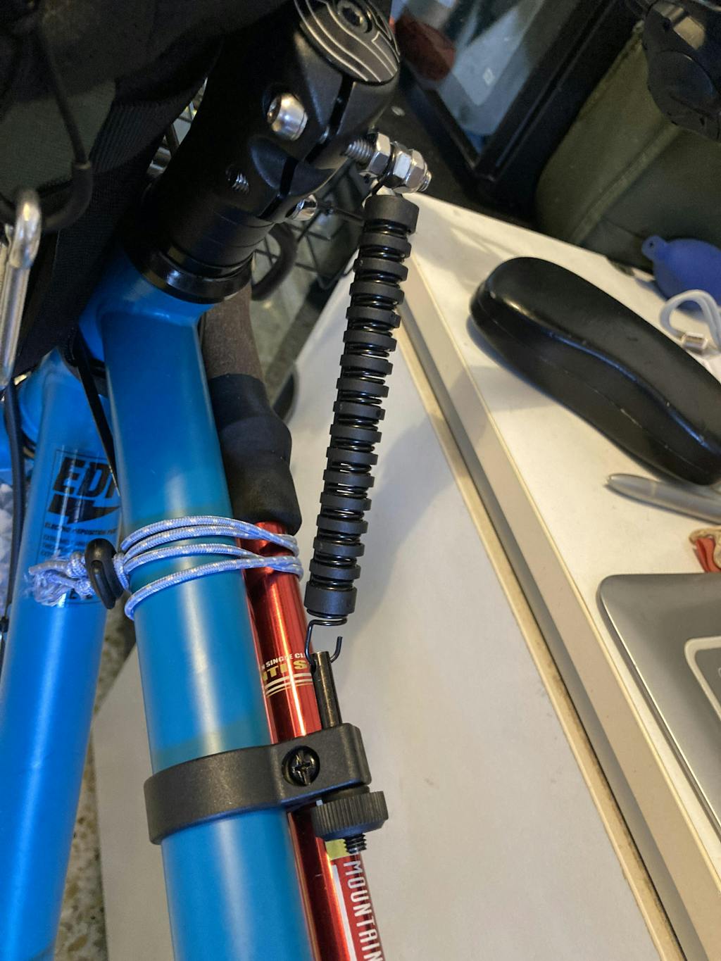 Velo Orange Wheel Stabilizer