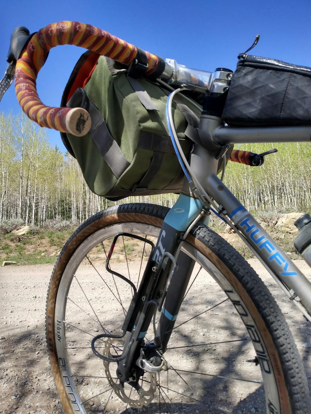 Biggish Bag – Velo Orange