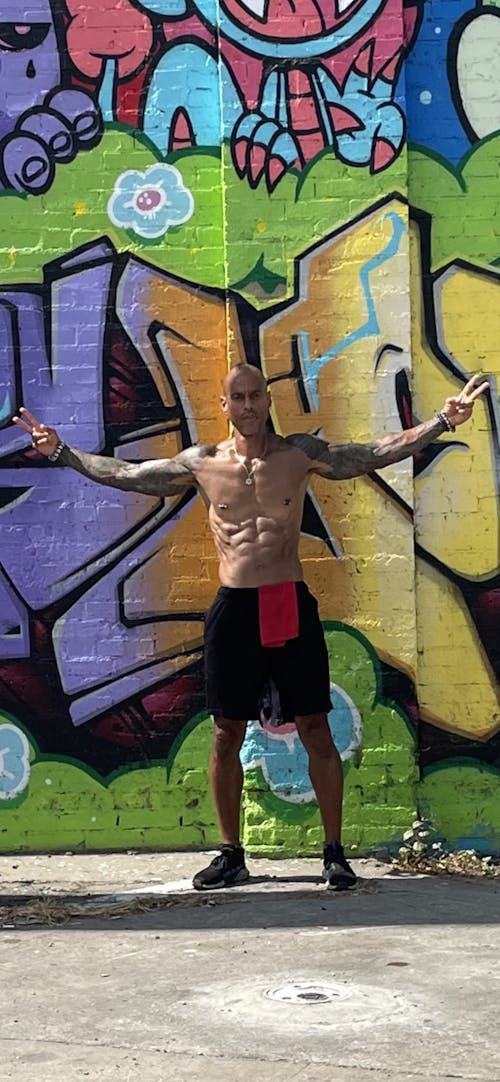 Verse Fit : The World's First Foldable & Portable Squat Rack