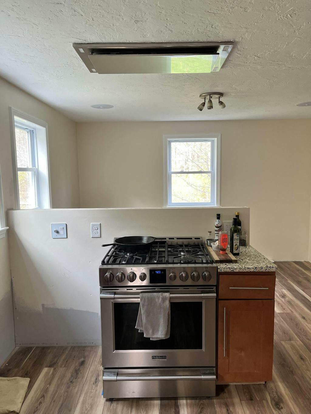 Ceiling Mount Range Hood 600 CFM, VICTORY Sunset for 30" or 36" Ranges — Victory Range Hoods