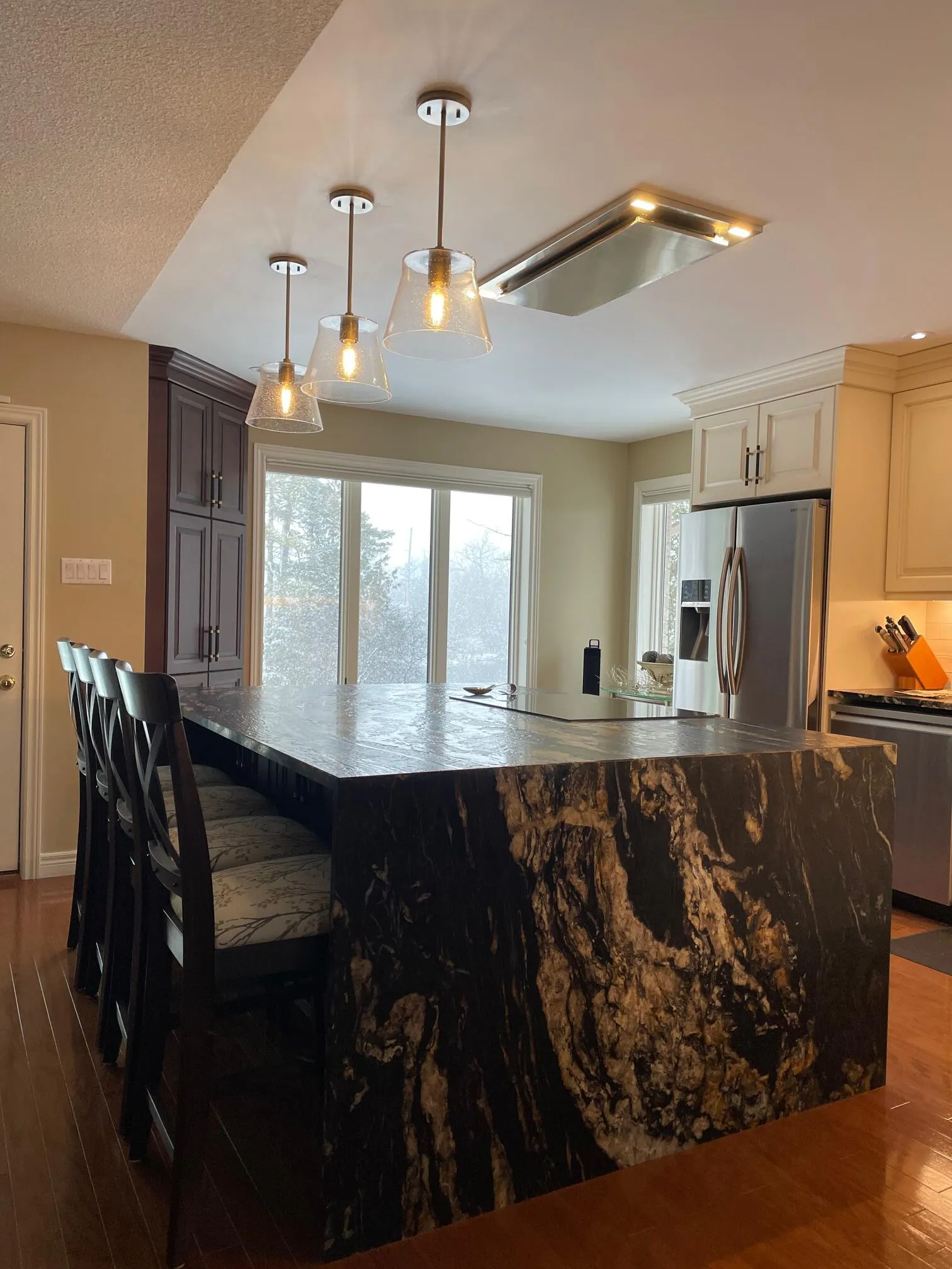 Ceiling Mount Range Hood 600 CFM, VICTORY Sunset for 30" or 36" Ranges ...