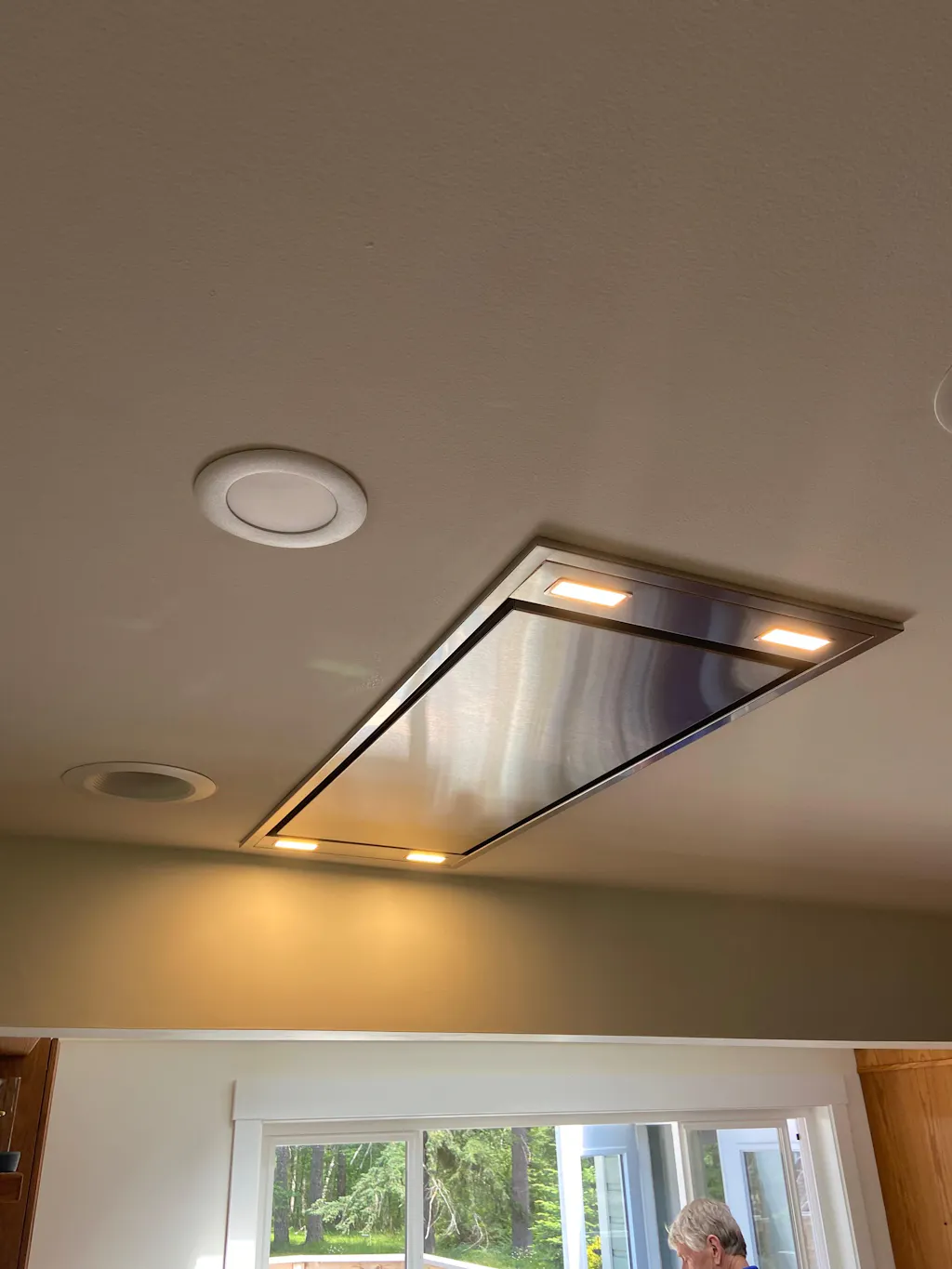 Ceiling Mount Range Hood 900 CFM - VICTORY Horizon - Installed Flush ...