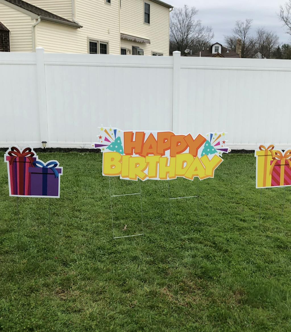 Happy Birthday Flash Signs | Yard Cards | VictoryStore – VictoryStore.com