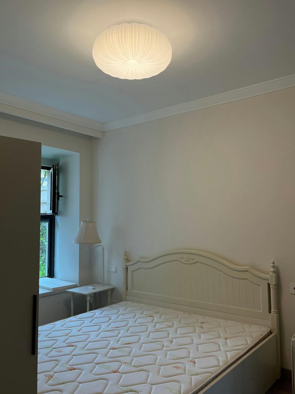 Bobby Ceiling Light | Modern Round Flush Mount – Vinlighting