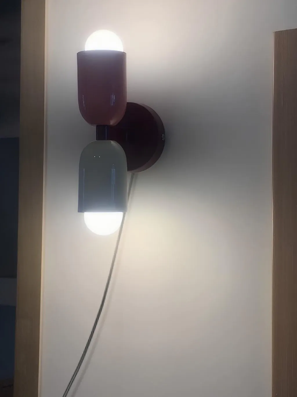 Couleur Double-Head Plug In Wall Lamp - Vinlighting