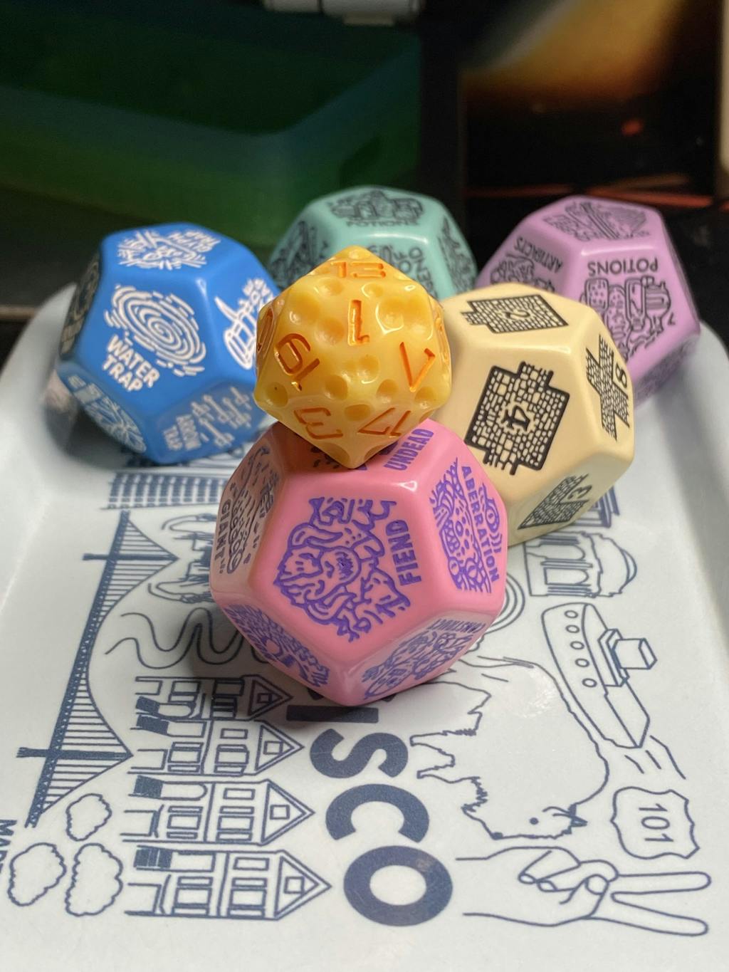 Monster Generator Die | D&D Random Encounter Creation Dice, Enemies/Mo ...