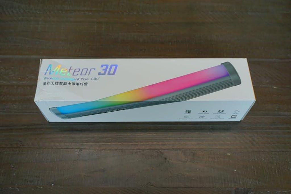 APARO Meteor 30 RGBWW Full-Color Mini LED Tube Light