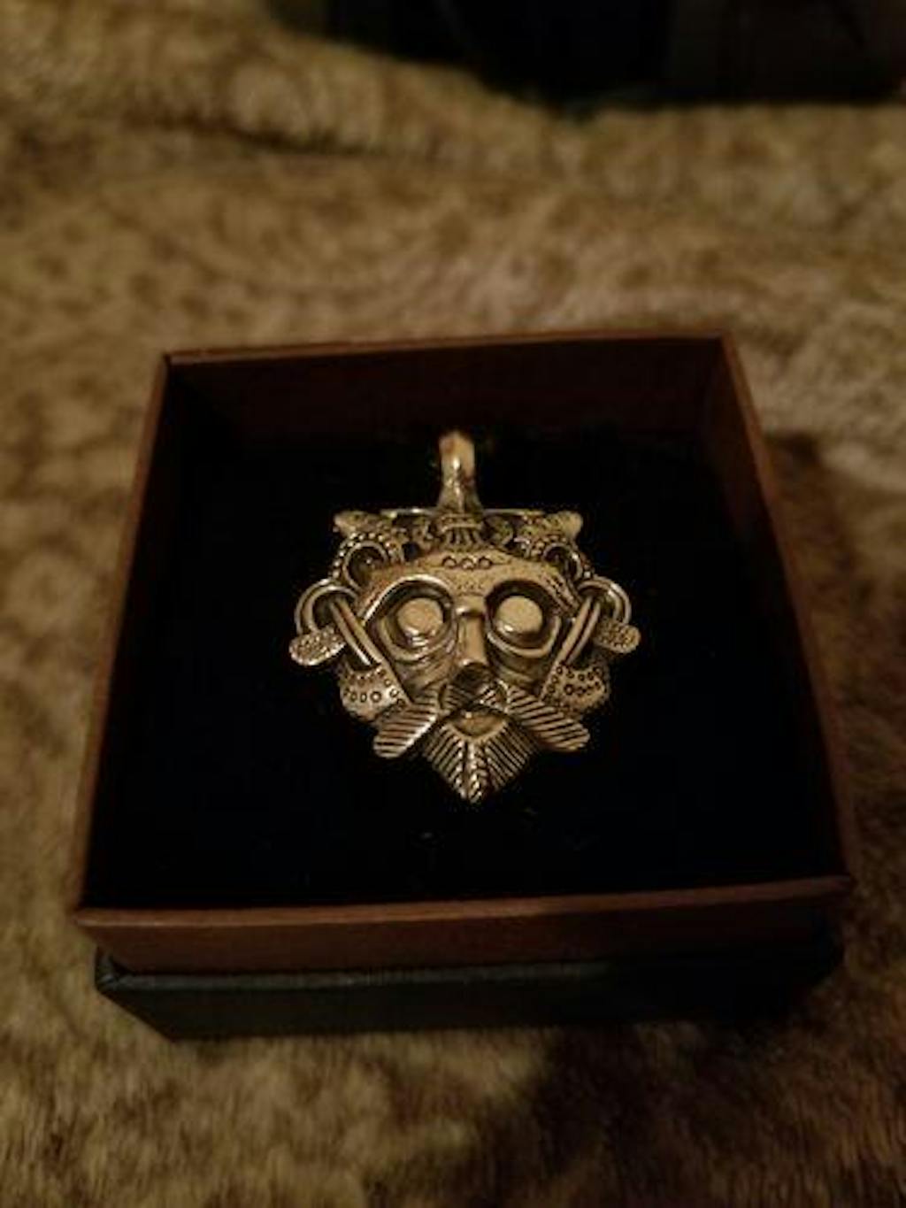 Bronze Loki Mask Amulet | Handcrafted | VKNG Jewelry – vkngjewelry