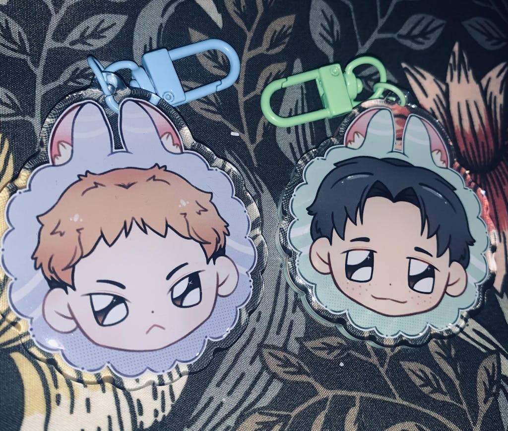 Custom Epoxy Keychain – VOGRACE