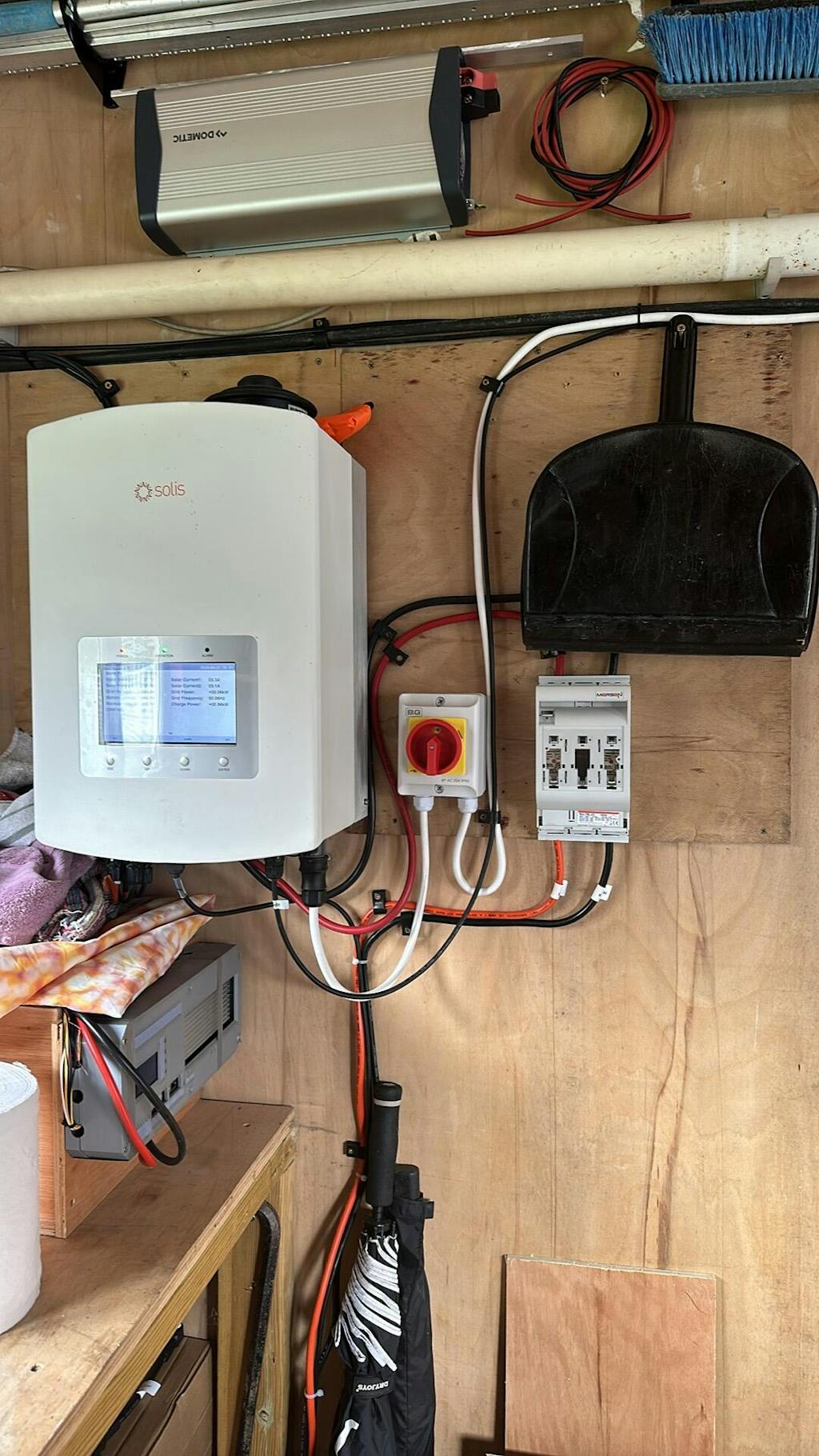 Pylontech US5000 Pack Of 3 With Racks And Cables - 15kWh Energy Storag ...