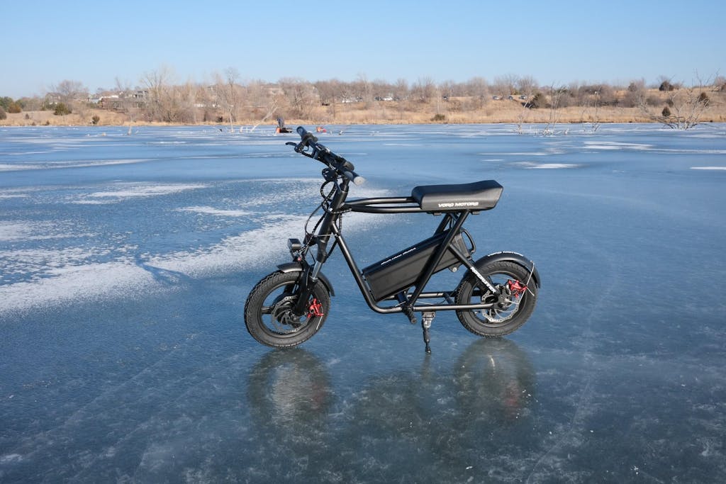 EMOVE RoadRunner Electric Scooter - VORO MOTORS