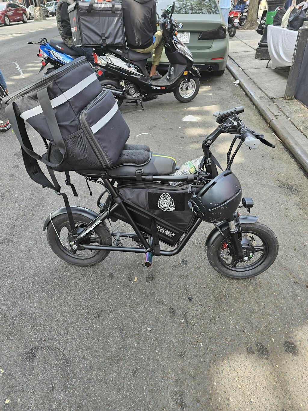 EMOVE RoadRunner V2 Electric Scooter - VORO MOTORS