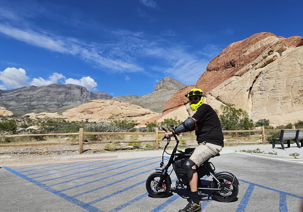 EMOVE RoadRunner V2 Seated Electric Scooter - VORO MOTORS