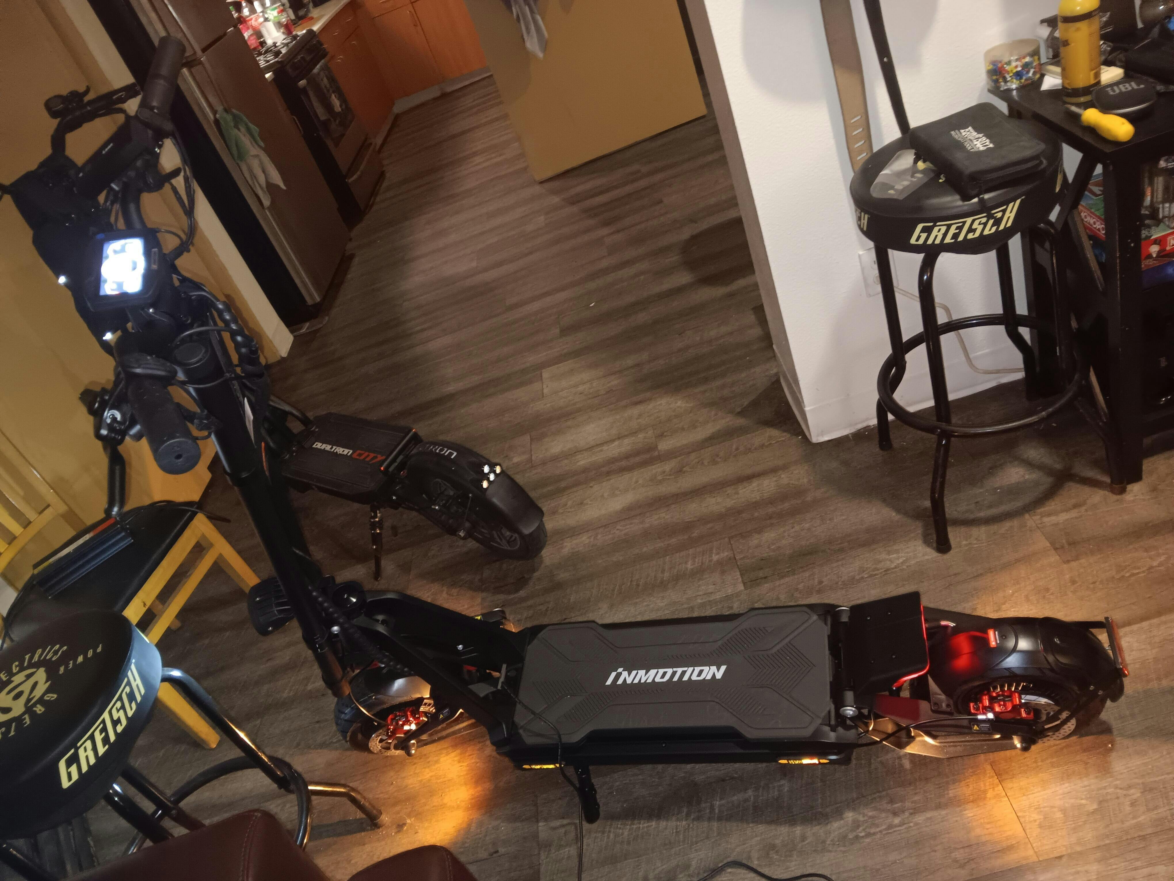 Inmotion RS Midnight Electric Scooter - VORO MOTORS