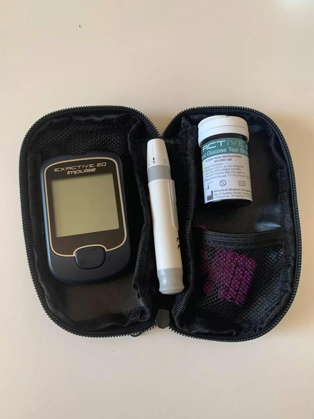 GlucoTec Blood Glucose Monitor and Blood Sugar Monitor With Test Strips ...