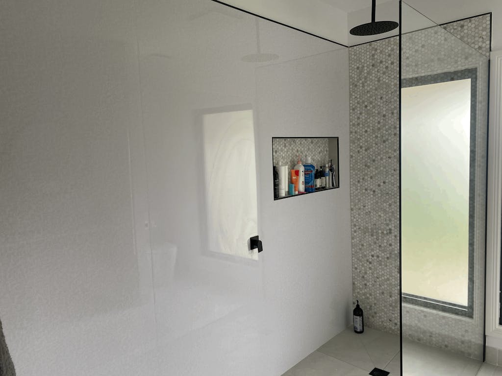 Pearl White Wet Wall Panel - WallPanels.com.au