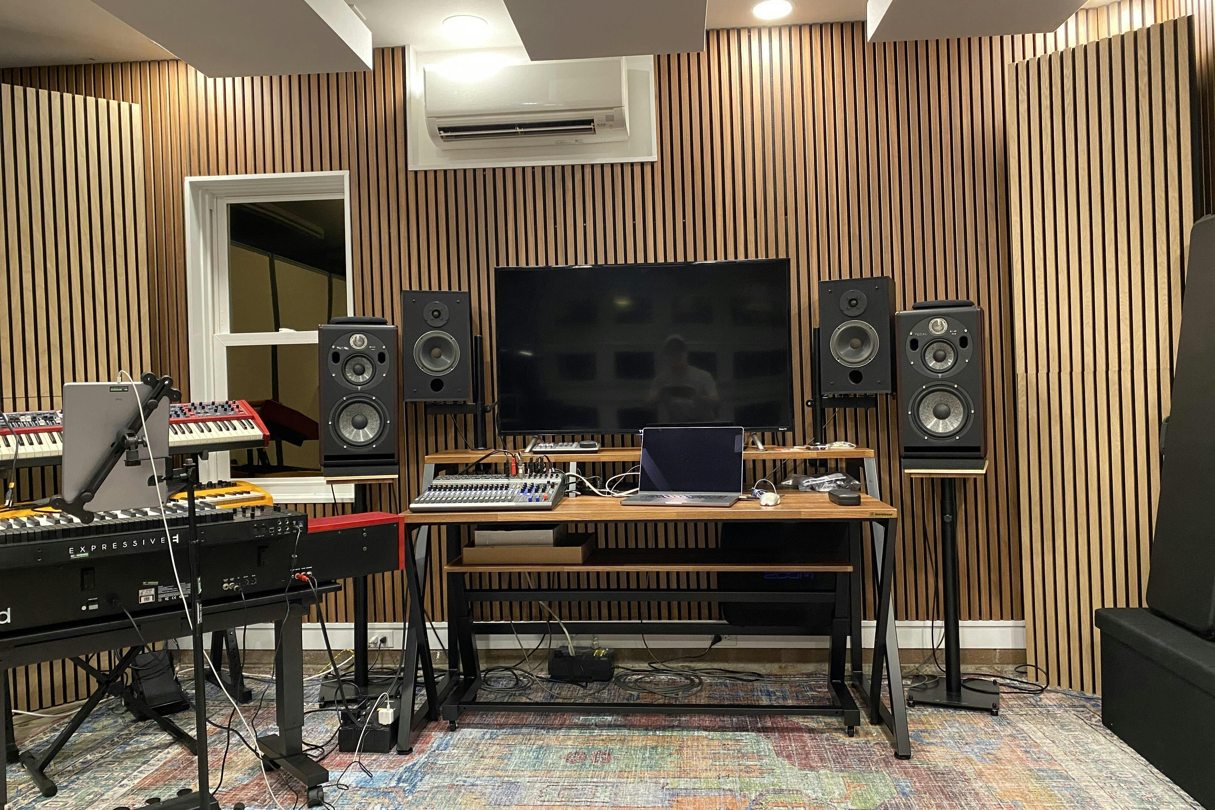 Headquarter™ ｜WAVEBONE