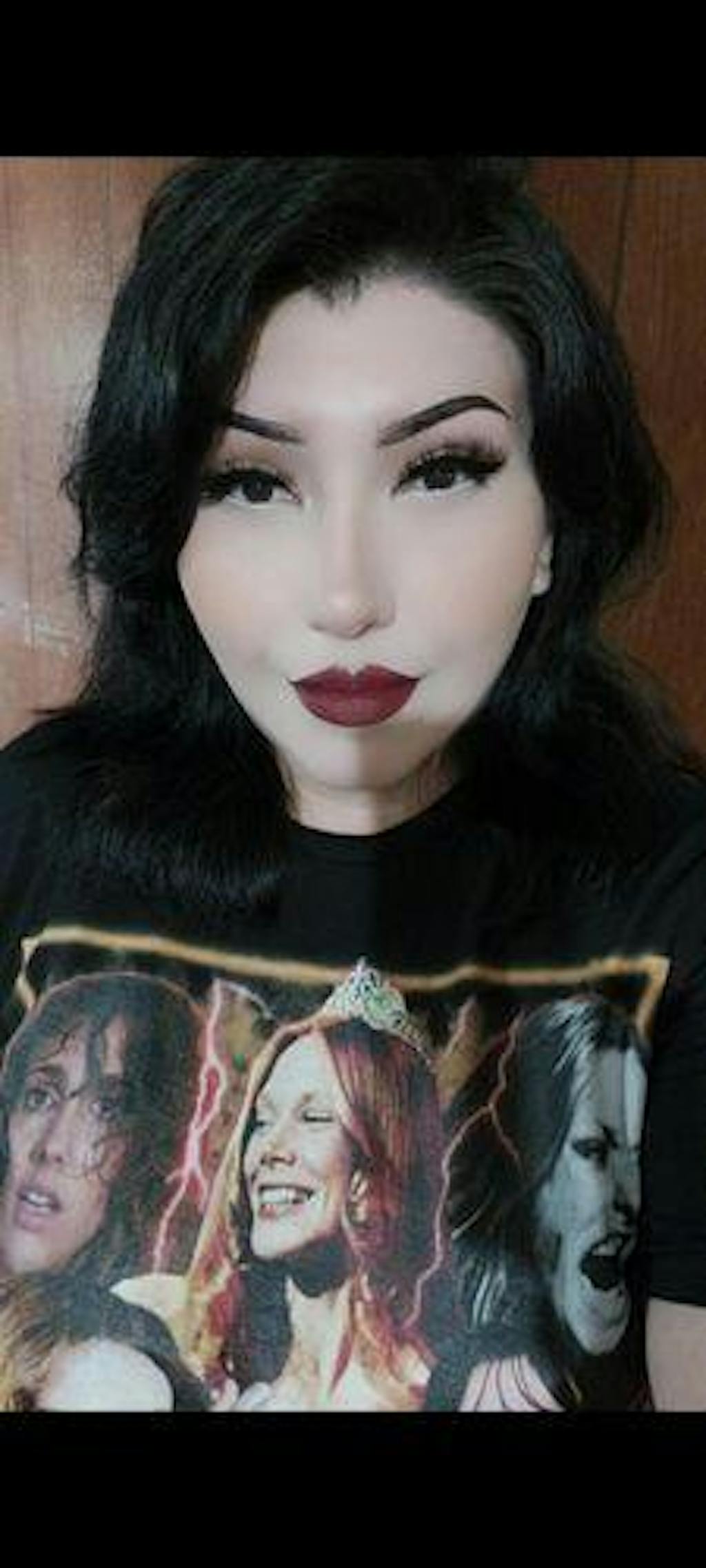 Final Girls Club Tee – Wearecrimsonclover