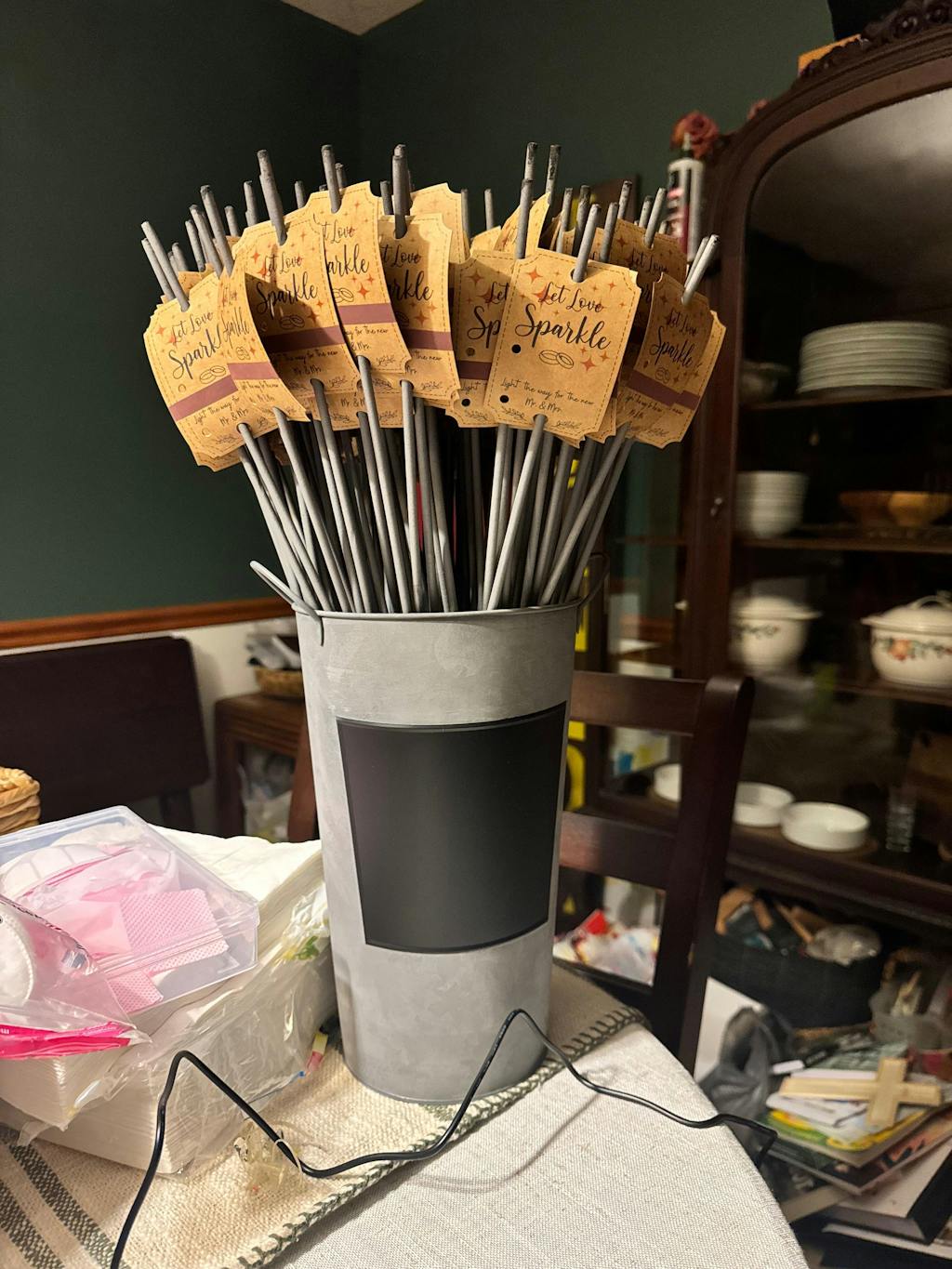 36 Inch Wedding Sparklers | 36 inch sparklers | Extra Long Sparklers ...