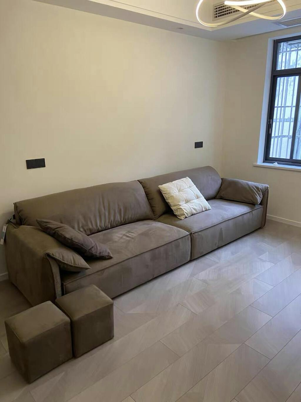 Simon S20 Three Seater Sofa, Green Velvet – Weilai Concept