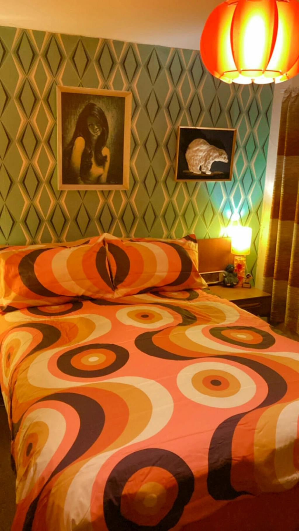 Retro Graphic Waves Duvet Cover – Weirdstock