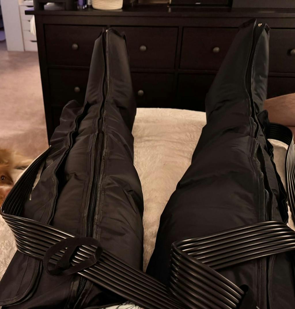 Wellue 8-Zone Air Compression Boots for Full-Leg Massage & Recovery ...