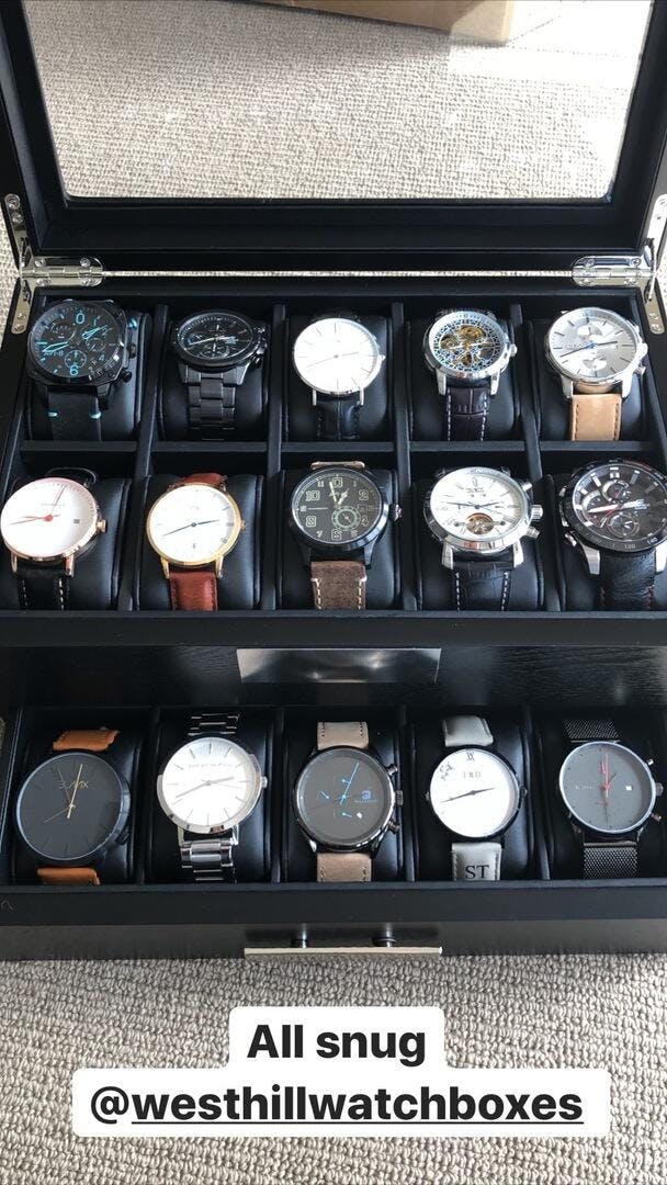 PREMIUM 20 SLOT BLACK WATCH BOX - WATCH DISPLAY CASE