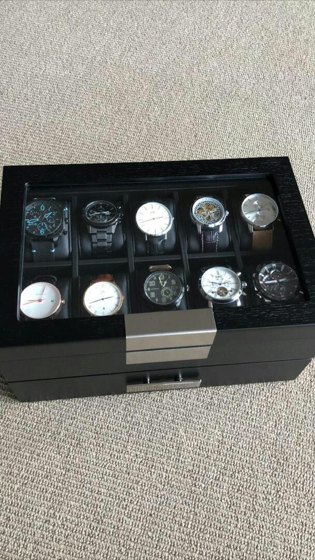 PREMIUM 20 SLOT BLACK WATCH BOX - WATCH DISPLAY CASE