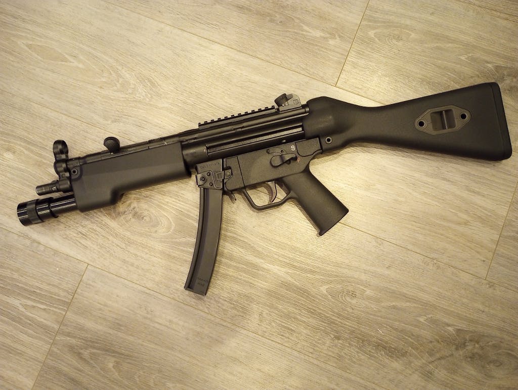 VFC MP5 V-Light Handguard - WGC Shop