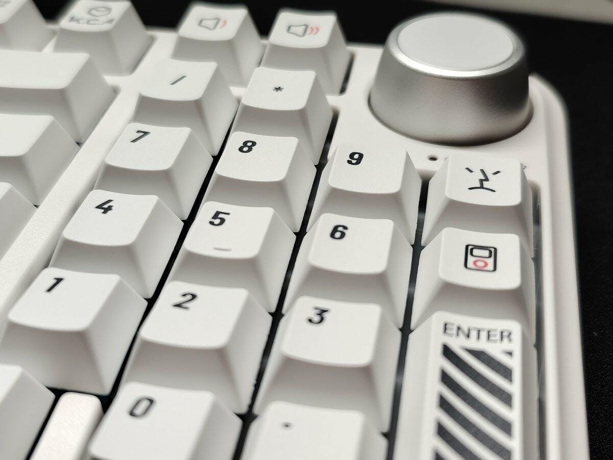 Dukharo VN96 Barebones Custom Keyboard Set DIY Kit - WhatGeek