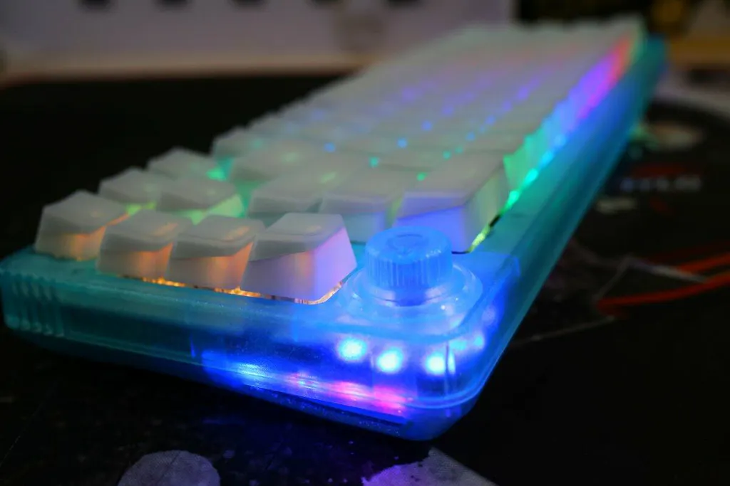 Homoo KF068 RGB DIY Kit with Rotary Knob - WhatGeek